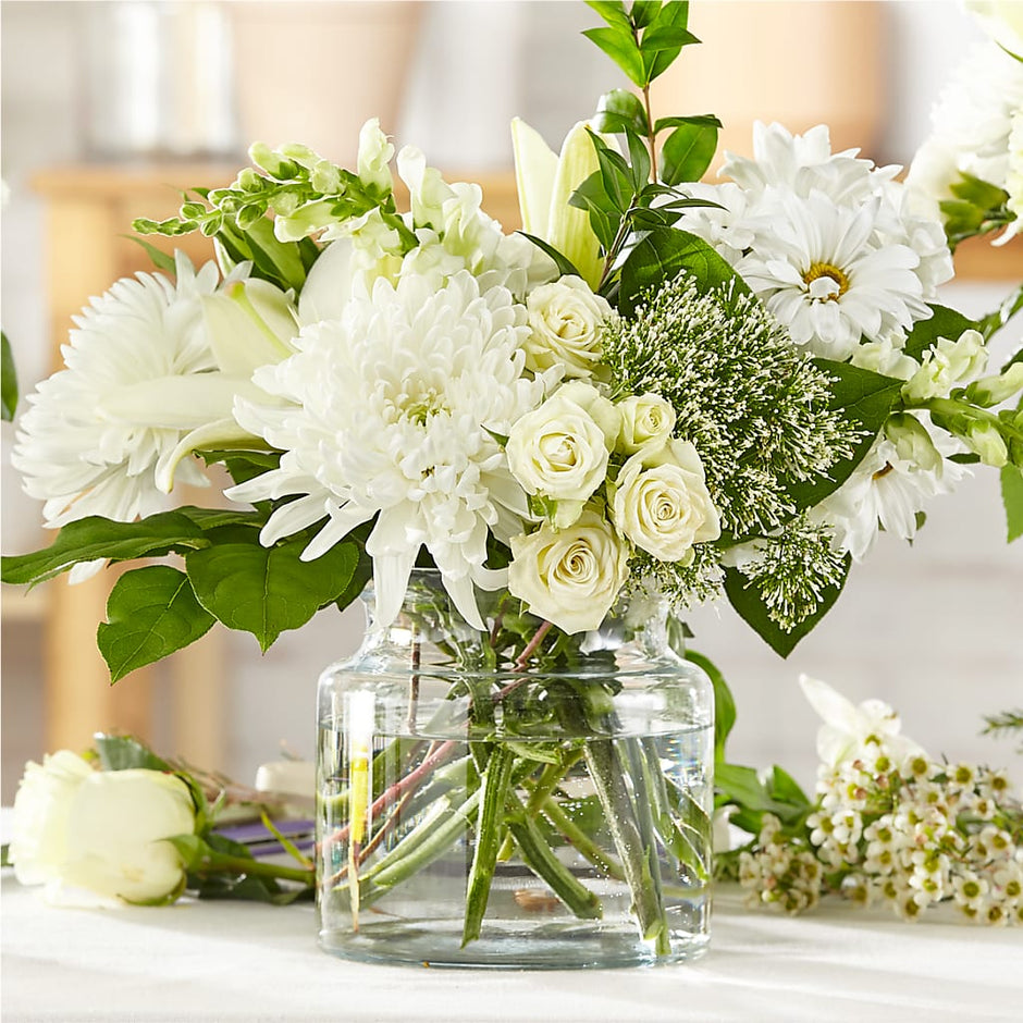 Aurora Florist | Same Day Flower Delivery by Diana's Flowers And Gifts